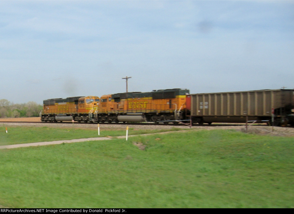 BNSF 8882